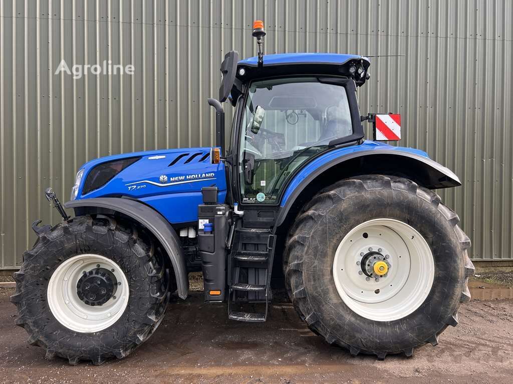 New Holland T7.270 PLMi traktor točkaš