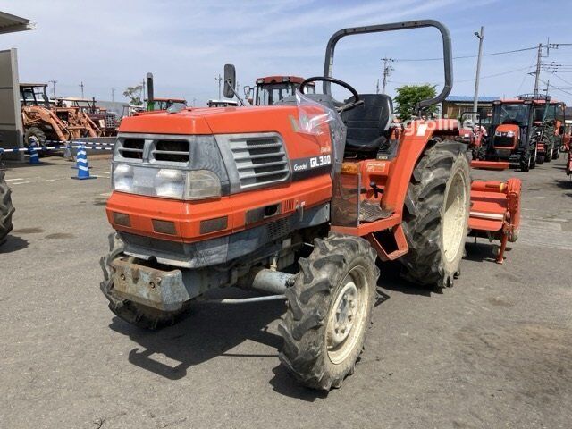 Kubota GL300 mini traktor
