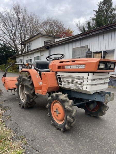 Kubota B1400 mini traktor