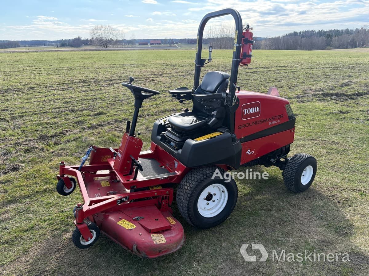 Prodaje se Toro Groundsmaster 3280.D traktor kosilica na aukciji