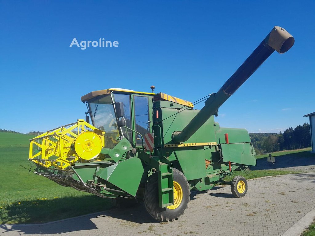 John Deere 950 kombajn za žito