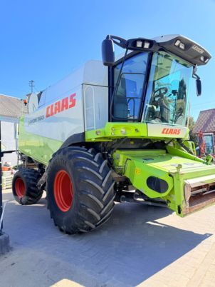 Claas LEXION 560 kombajn za žito