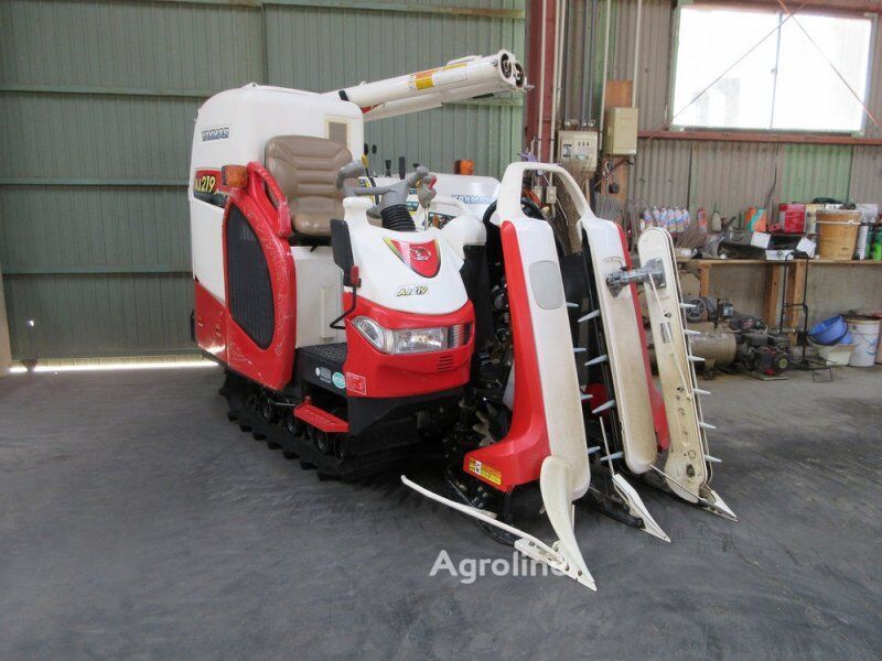 Yanmar COMBINE(Yanmar) kombajn za žito