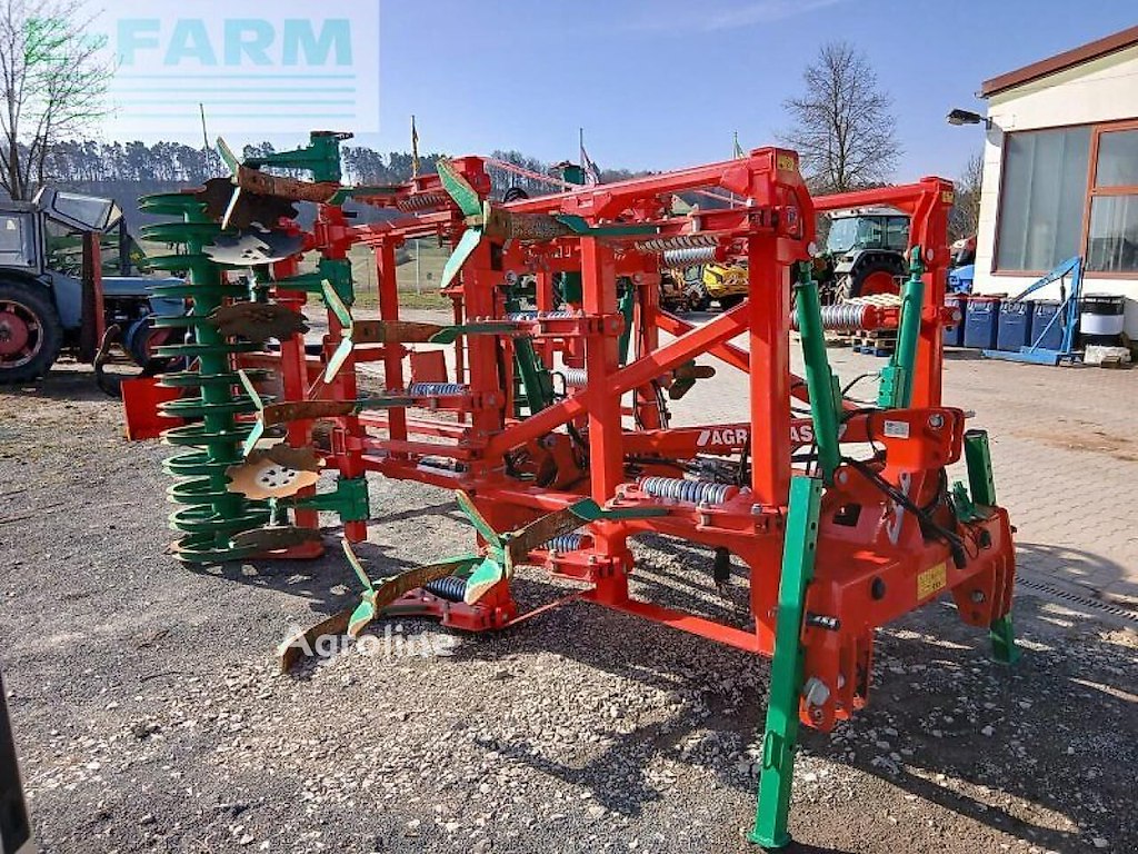 Agro-Masz runner 40 h + u-ring-walze 600 kultivator za strništa