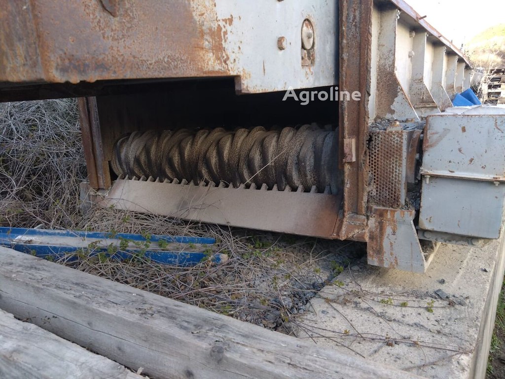 Böhringer Pusher feeder /Schubwagenaufgeber drobilica za kamen