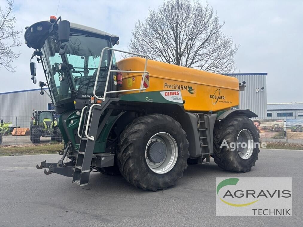 Claas XERION 4200 SADDLE TRAC samohodna prskalica