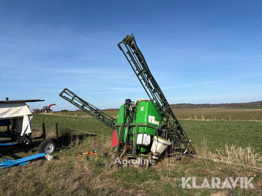 Prodaje se Växtskyddsspruta Svenska AB Moteska 18 m nošenu prskalicu na aukciji