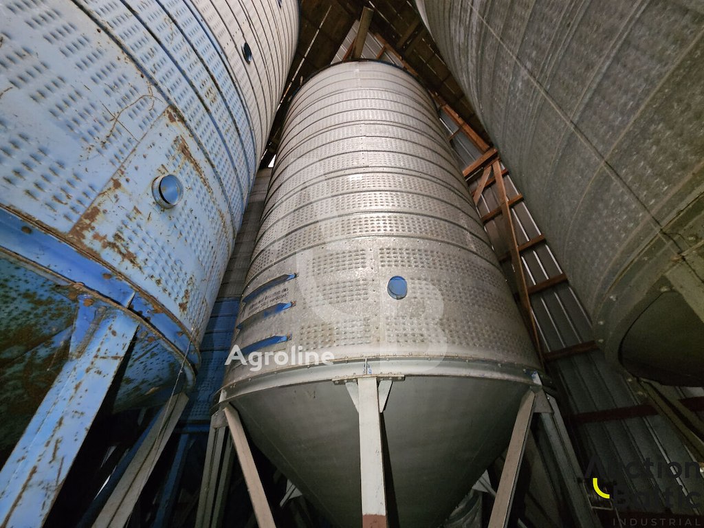 Prodaje se Fortschritt silos na aukciji