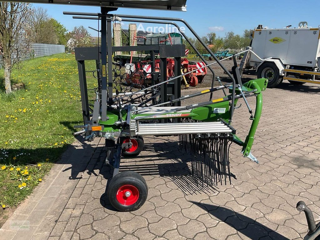 Novi Fendt Former 351 DN sakupljač sena