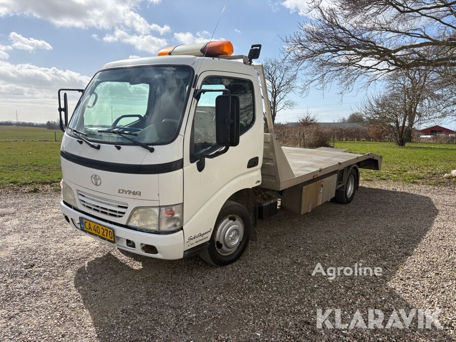 Prodaje se Toyota Dyna 150 2,5 TD S. CAB omotač okruglih bala na aukciji