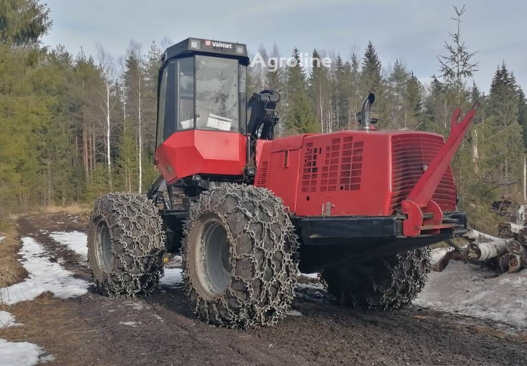 Valmet 901.3 harvester