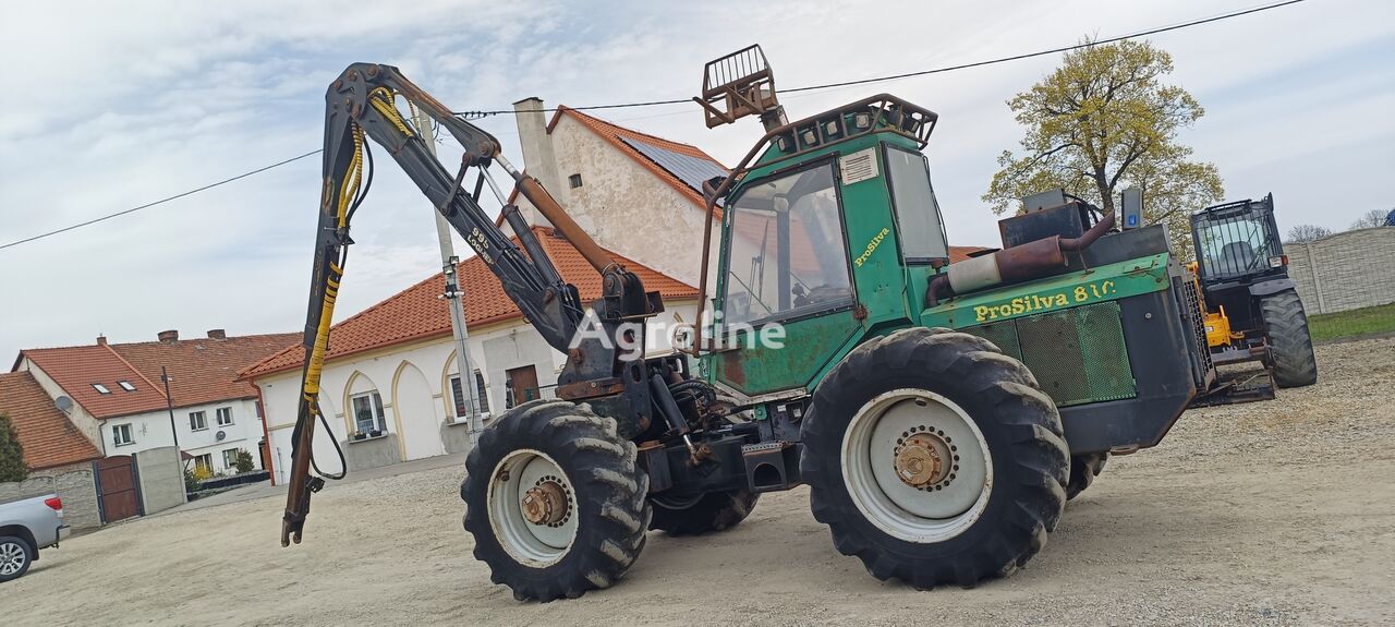 ProSilva 810 harvester