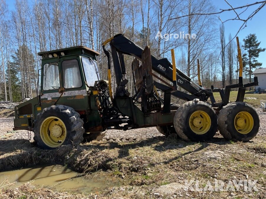 Prodaje se ÖSA 250 forvarder na aukciji