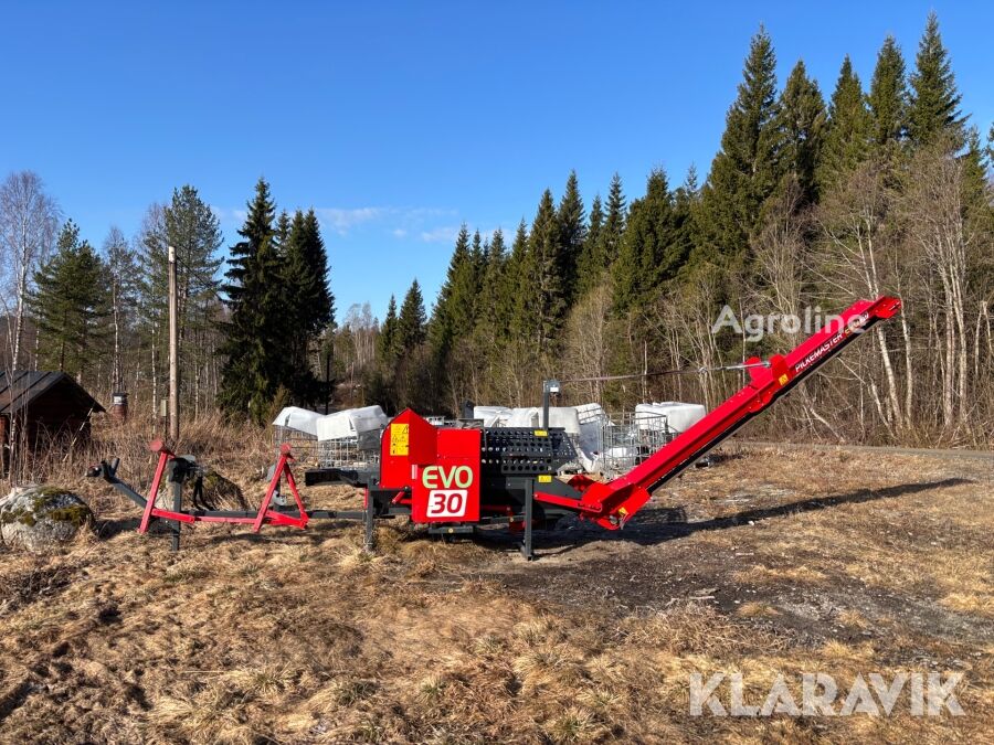 Prodaje se Pilkemaster EV30/ EV36 cepač drveta na aukciji