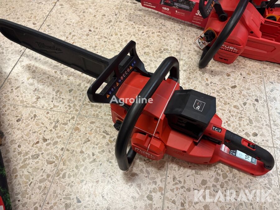 Prodaje se Milwaukee M18 F2chs50 benzinsku motornu testeru na aukciji