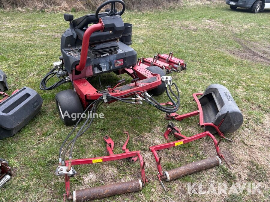 Prodaje se Toro ReelMaster 3200 kosilicu za travu na aukciji