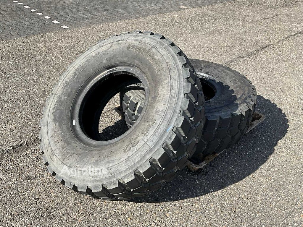 Prodaje se Pirelli 395/85 R20 PS22 Pista gumu za traktore na aukciji