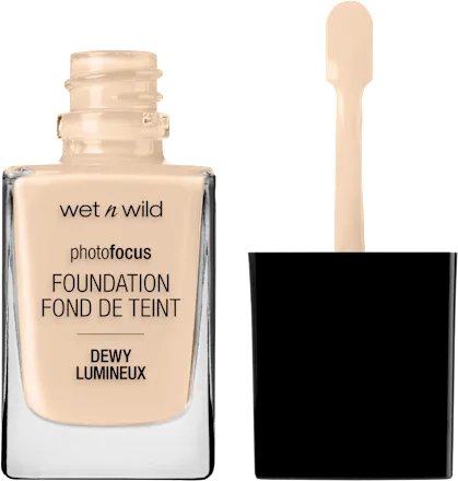wet n wild
photofocus Dewy Lumineux tečni puder- 1111522E Soft Beige, 28 ml