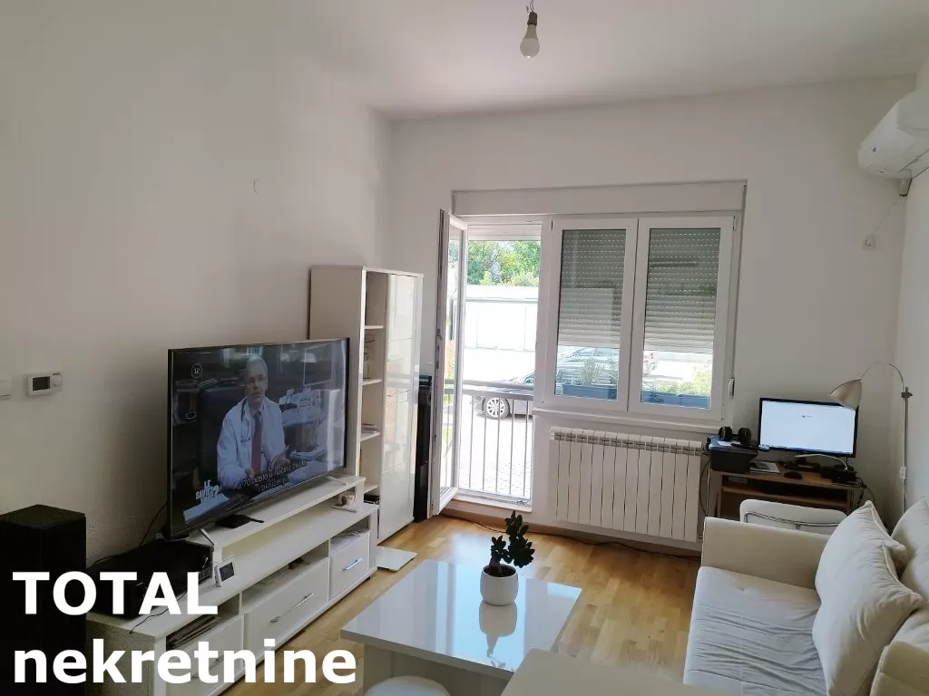 Stan,PETROVARADIN,PETROVARADIN,kv: 71.00, € 163200, ID: 1102562