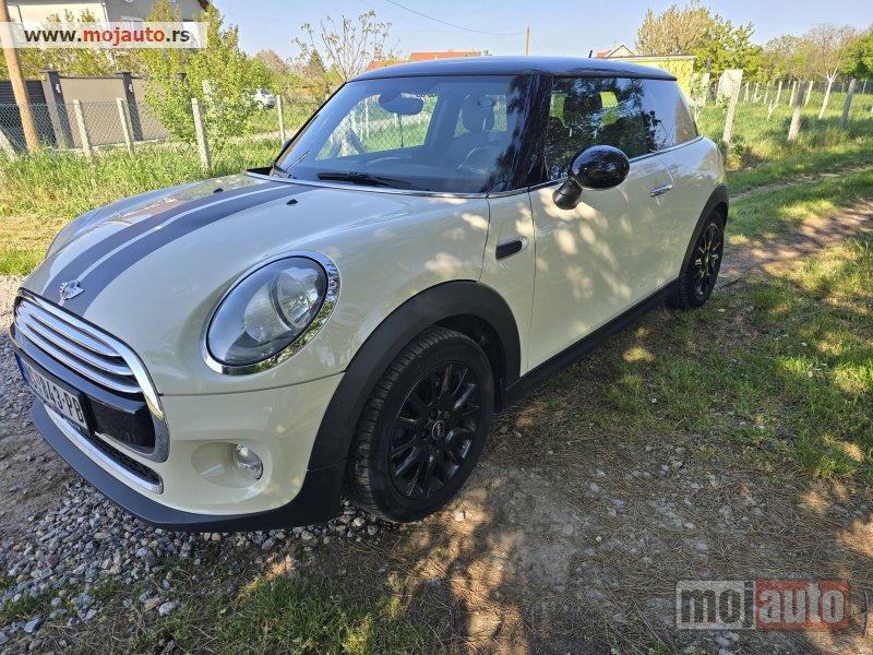 MINI Cooper 1.5 benz