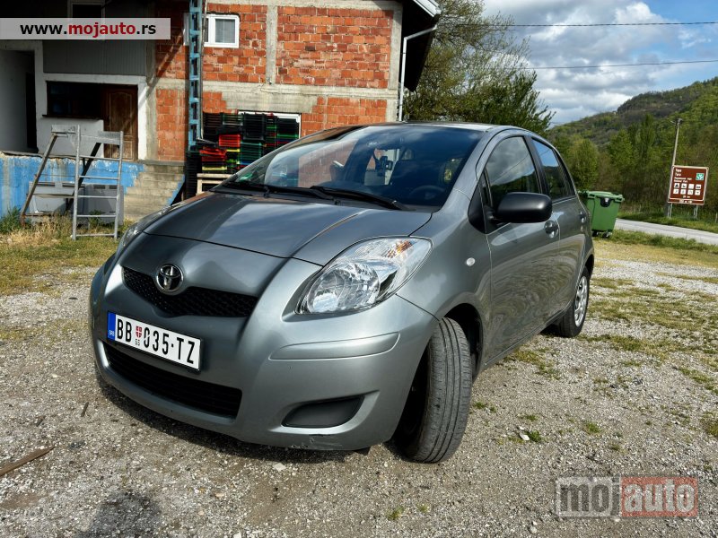 Toyota Yaris 1.0