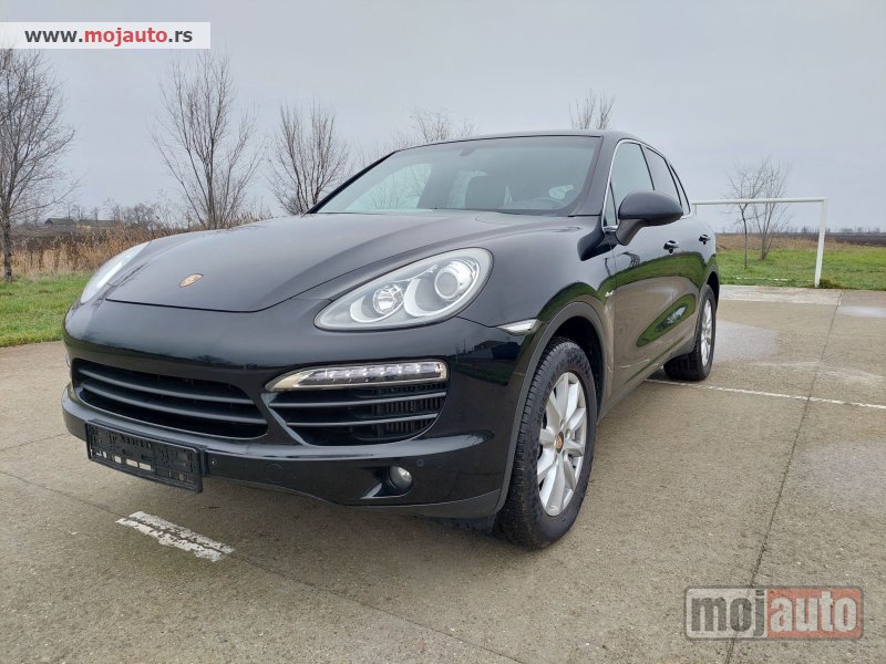 Porsche Cayenne 3.0TDI FULL KEŠ CENA