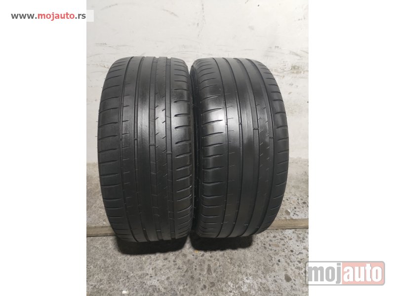 3656. Gume MICHELIN 18-ice, LETNJE 225/40, Šara 4,7 mm, DOT 2620