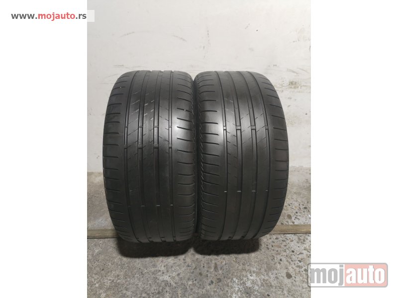 3652. Gume BRIDGESTONE 18-ice, LETNJE 255/40, Šara 4,7 mm, DOT 4421