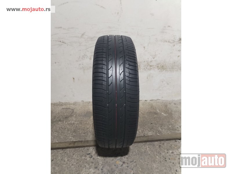 3633. Guma BRIDGESTONE 15-ica, LETNJA 175/65, Šara 5.1 mm