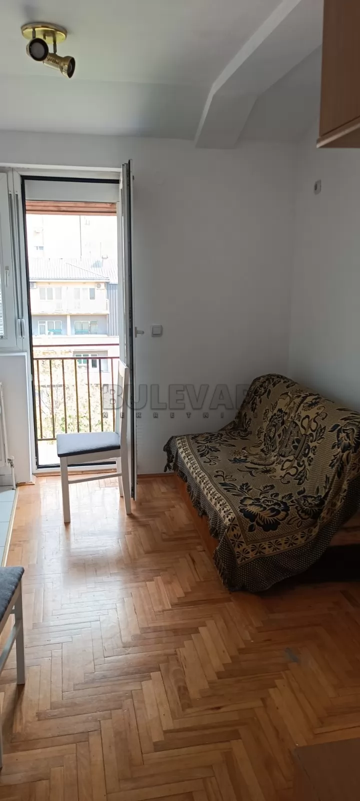 Jednosoban stan, 28 m2, Centar, Stevana Sremca ID: i-016257