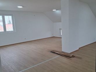 66m² 99.000€
Beograd, Surčin, Dobanovci, Ugrinovačka