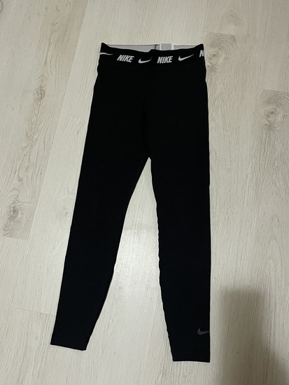 Nike helanke