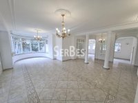 Kuća 300m2 sa dvorištem na Novoj Detelinari za poslovanje ID#1771