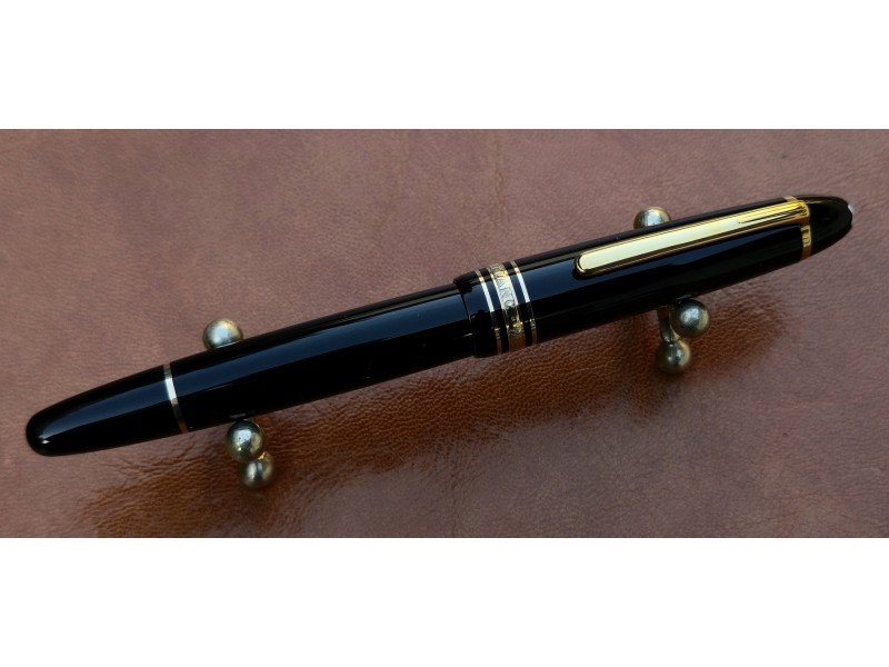 Montblanc Meisterstück Legrand Roller Gold