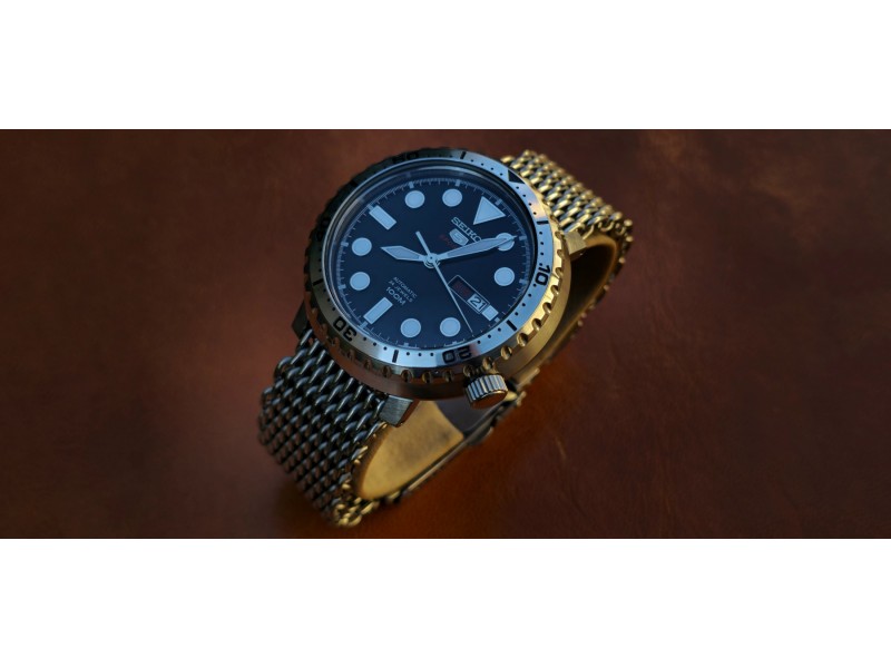 SEIKO 5 Sports "Bottle Cap" –Caliber 4R36-MINT STANJE!!