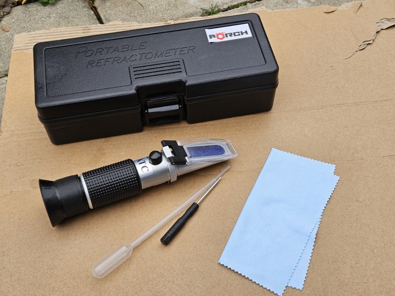 Forch portable refractometer PROFI EKSTRA