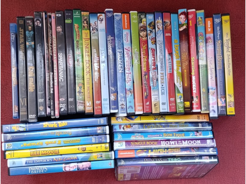 Dvd diskovi Lot 40 komada