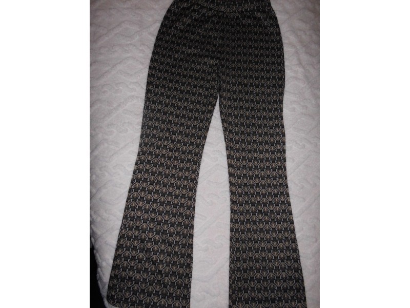 DEZENIRANE PANTALONE, BLAGO ZVONASTE OD ŽERSEJA vel. 38