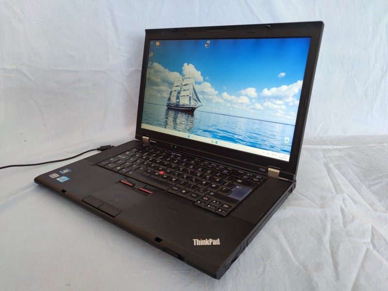Lenovo ThinkPad T520 *VEOMA BRZ*
