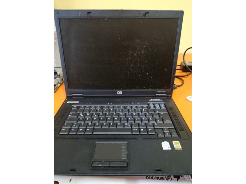 19. LAPTOP HP Compaq nx7400