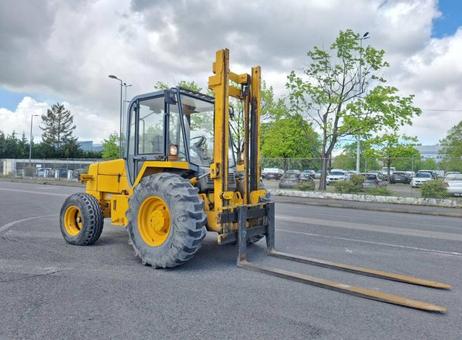 Dizel viljuškar Jcb 930-2