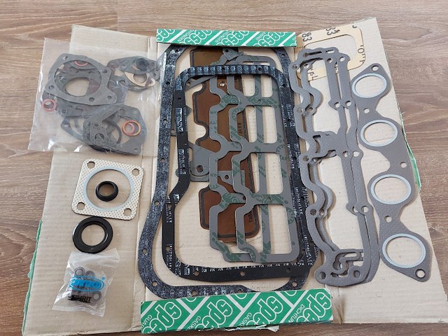 Garnitura dihtunga, Lancia Delta R/86 (2000) - 5882701