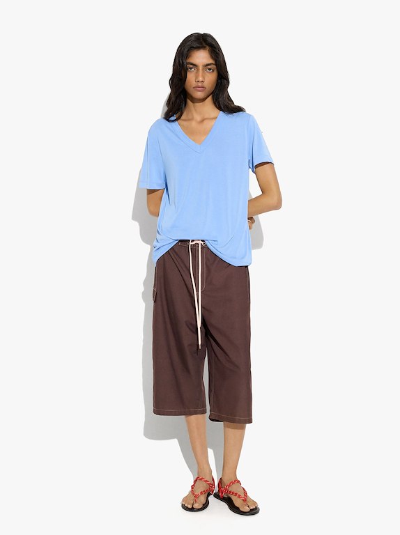 T-SHIRT WITH V-NECK