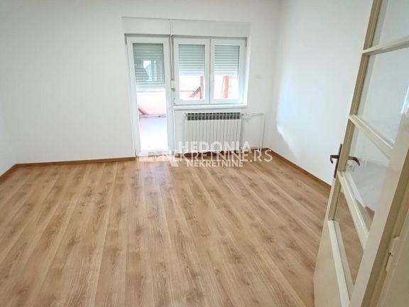 Zemun, Ćukovac, izdavanje, 5.0, renoviran, pp ID#10400