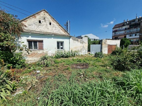 Kuća 174m2 u Kovinu, plac 4.31ar 39.800e