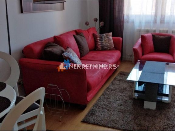 Novi Beograd, Blok 67a, A blok, 2.0 stan, 52m2, 800 EUR, ID 51464