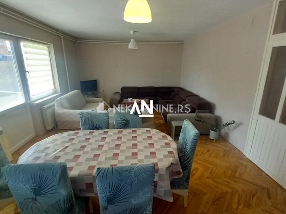 Novi Beograd, Bežanija, Vinogradska, 100m2 ID#34390