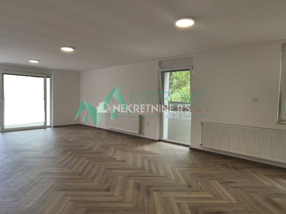 Stan,NOVI SAD,TELEP,kv: 96.00, € 265280, ID: 1004085