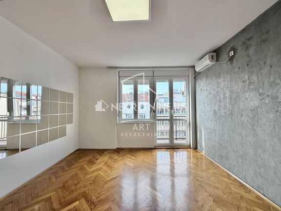Izuzetan, Dorćol, mereno 68m2 ID#14290