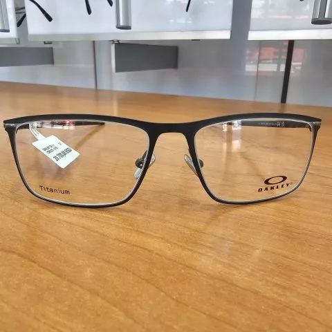 OAKLEY MUŠKE NAOČARE ZA VID - MODEL 06
